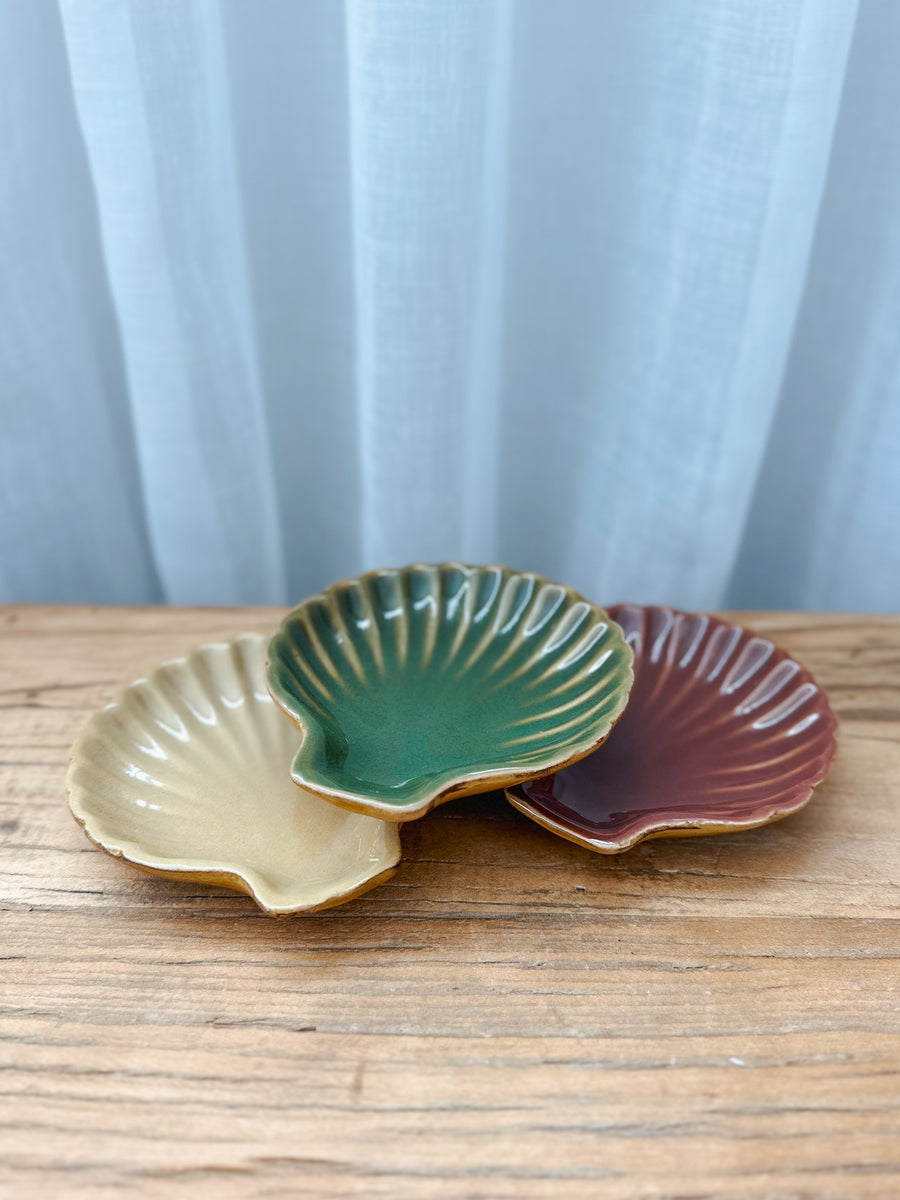 Seashell Ceramic Dish - Sand – Frisky Deer