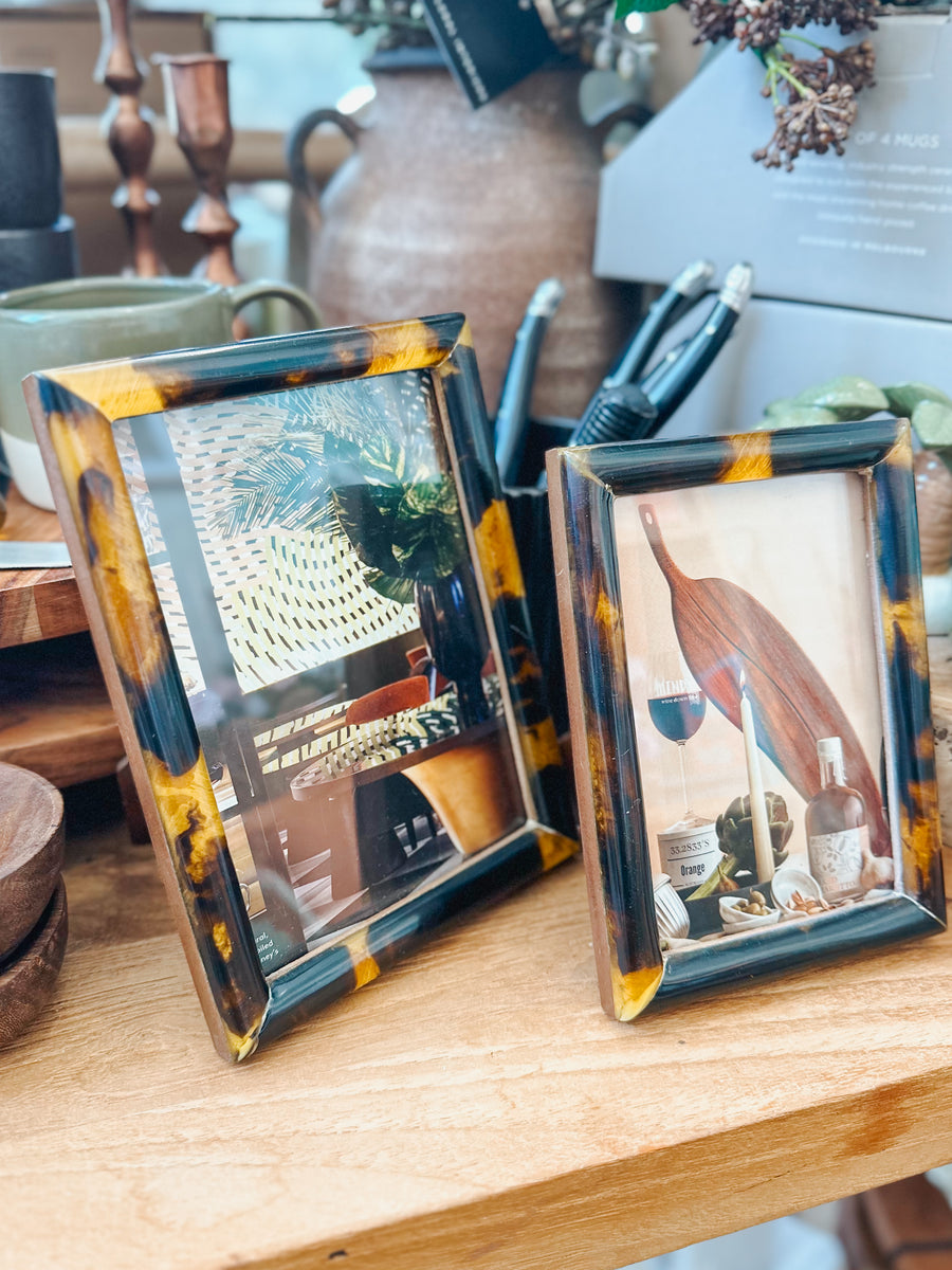 Oren Resin Photo Frame - 5x7" – Frisky Deer