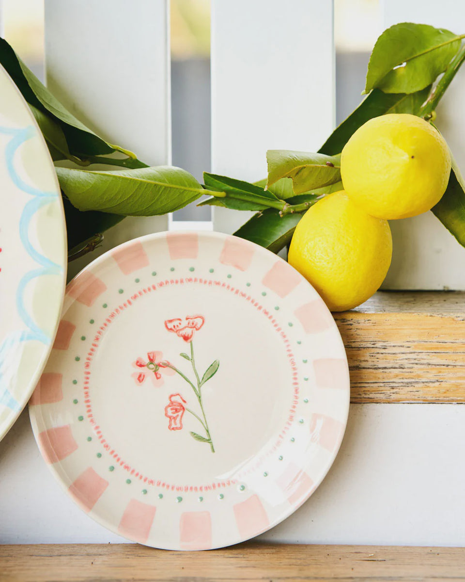 June's Garden Side Plate - Geranium – Frisky Deer